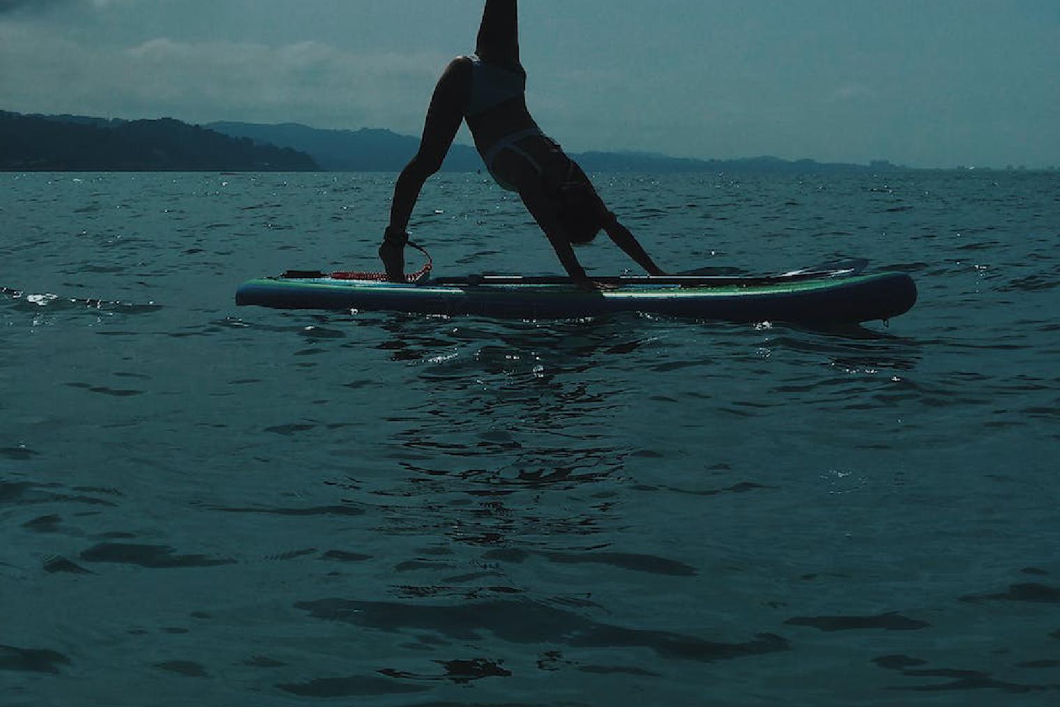The Benefits of Paddleboard Yoga - A Beginner's Guide